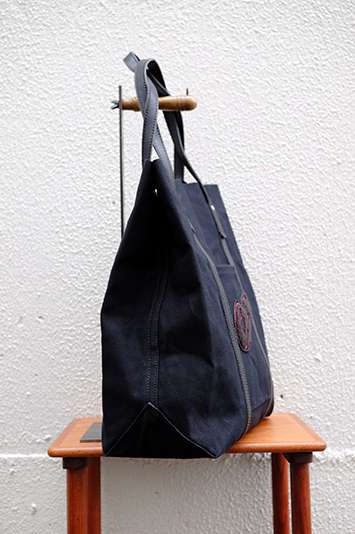 CARP×Kinoshohampu Selvage Tote Bag｜広島東洋カープ - ライセンスグッズのご紹介